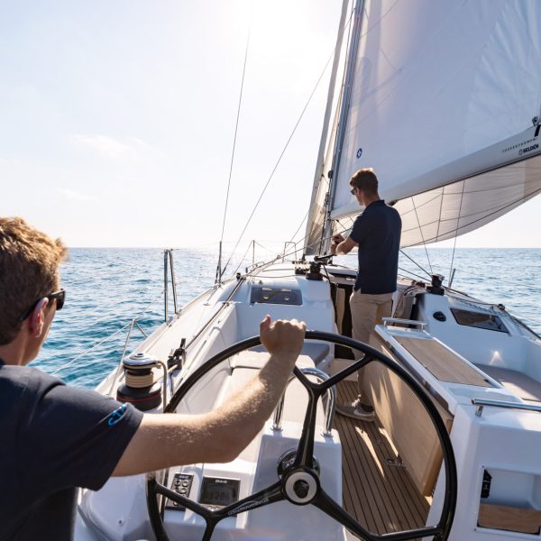 Complete Guide to Sailing the Great Loop | DYS