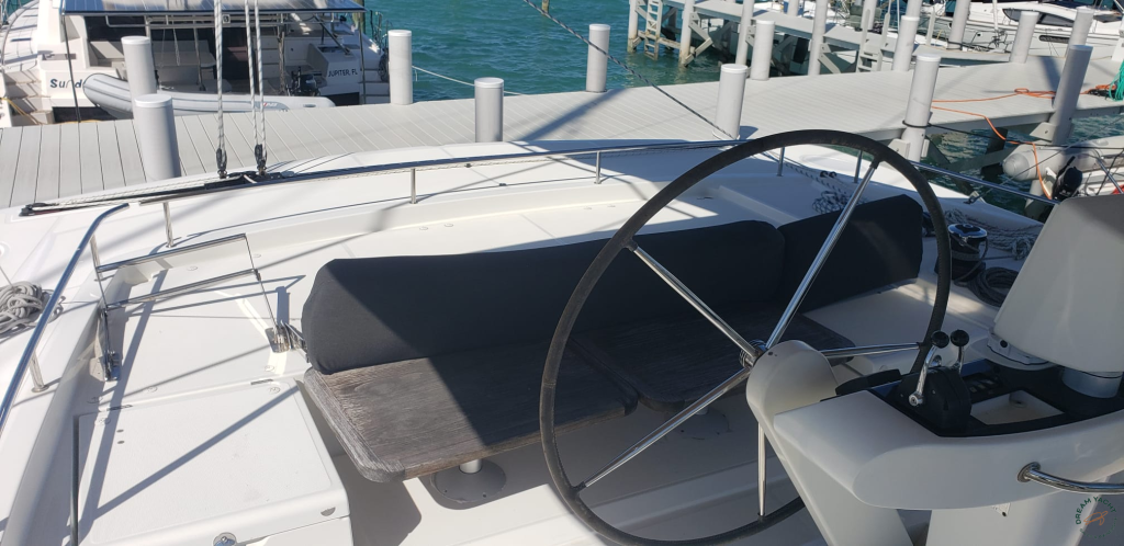 Lagoon 52 for Sale