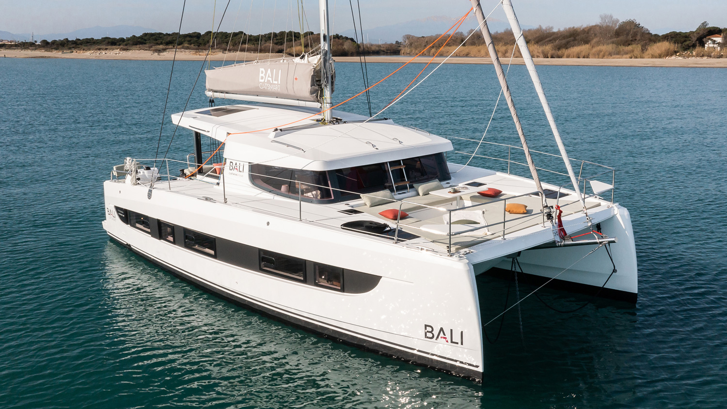 Excess 11 vs Bali Catsmart: small catamarans comparison | DYS
